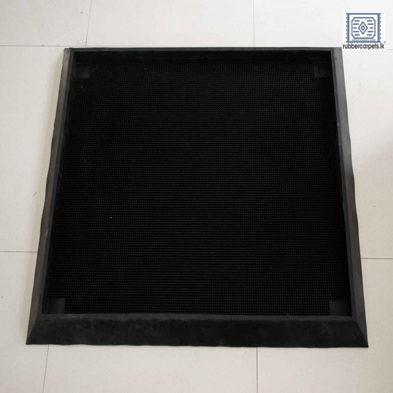 29 Boot Dip Rubber Mat - Black - Rubbercarpets.lk