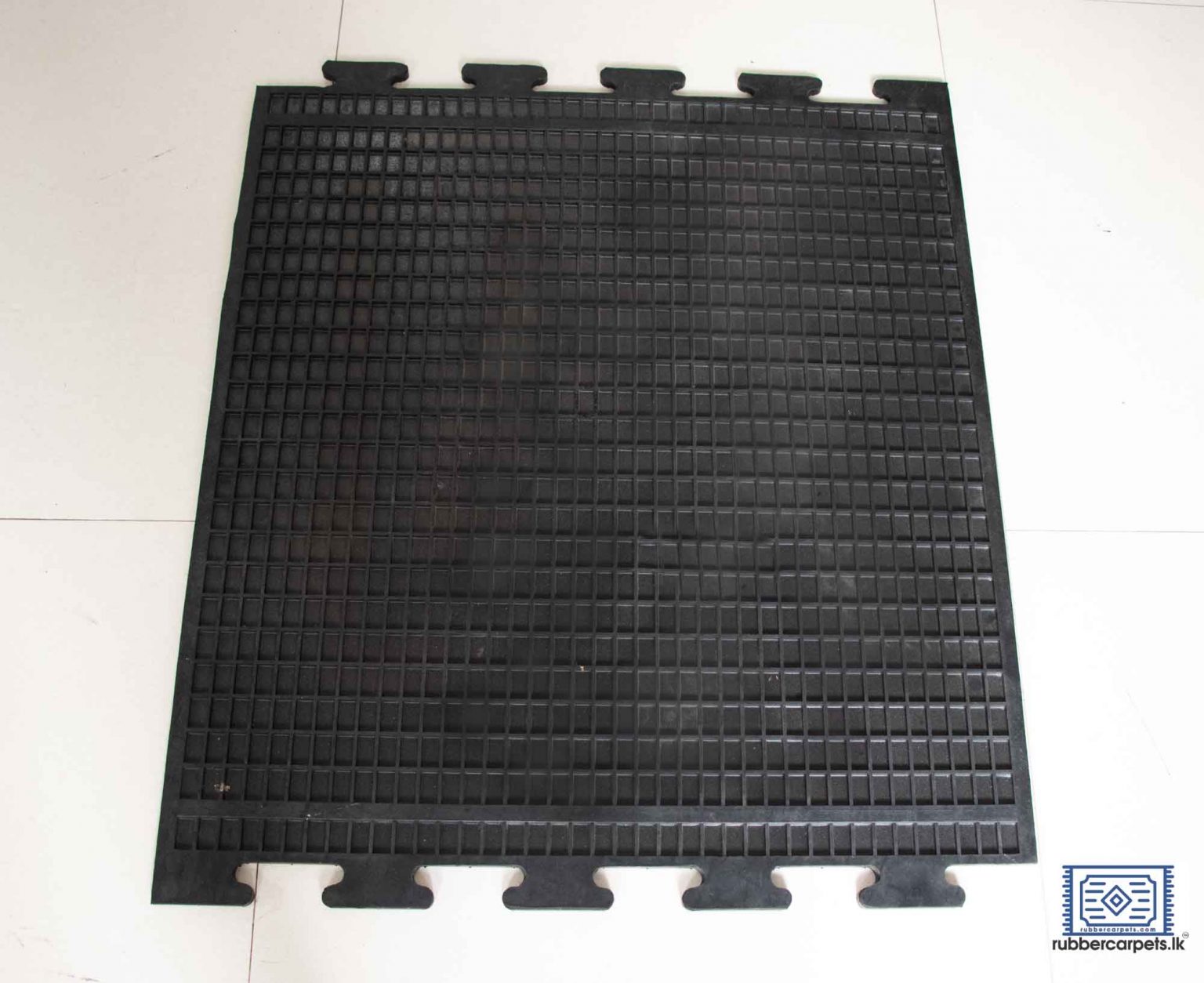 3 Bus Carpet - Large Flat - Rubbercarpets.lk