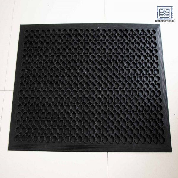 27 Shop Front Rubber Carpet - Medium - Rubbercarpets.lk
