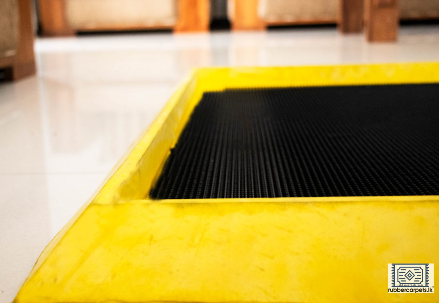28 Boot Dip Mat - Yellow Border - Rubbercarpets.lk